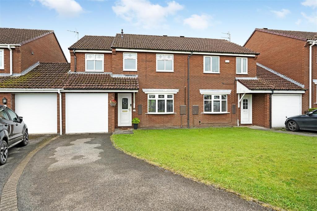 Neville Close, Evenwood, Bishop Auckland 4 bed semi-detached house - £ ...