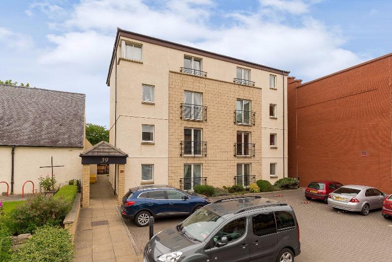Comely Bank, Comely Bank, Edinburgh, EH4 2 bed flat - £1,550 pcm (£358 pw)