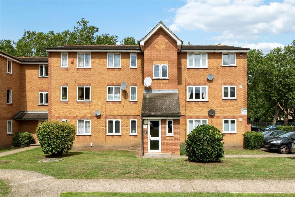 Grinstead Road, London SE8 1 bed apartment - £240,000