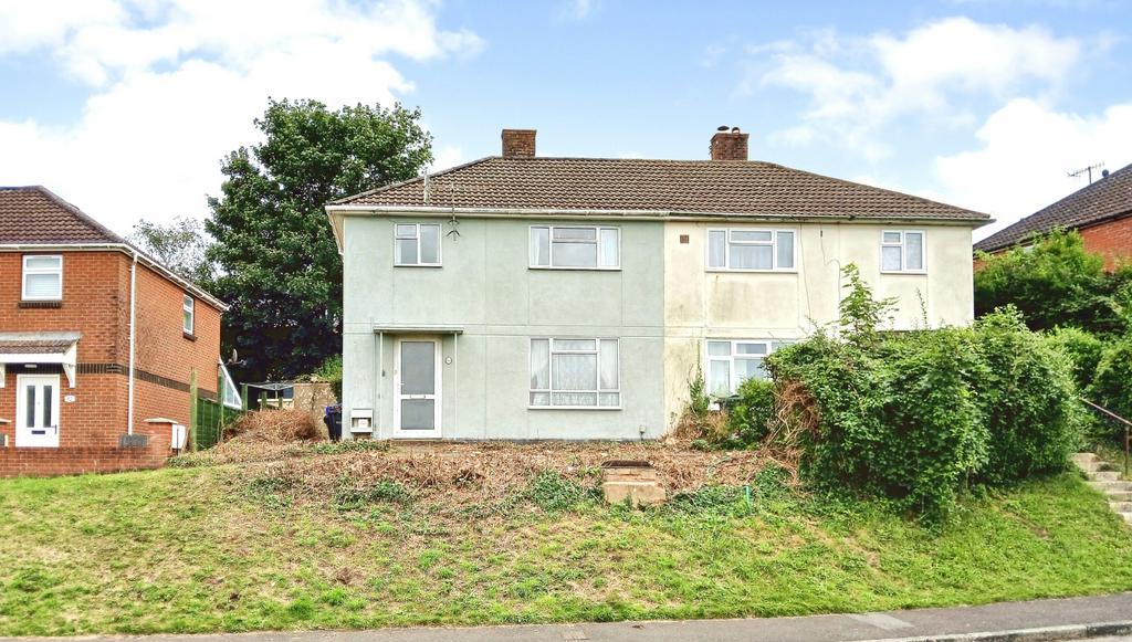 80 Pinewood Way, Salisbury 3 bed semi-detached house - £60,000