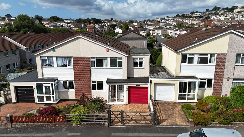 Boringdon Hill, Plymouth PL7 3 bed semi-detached house - £275,000