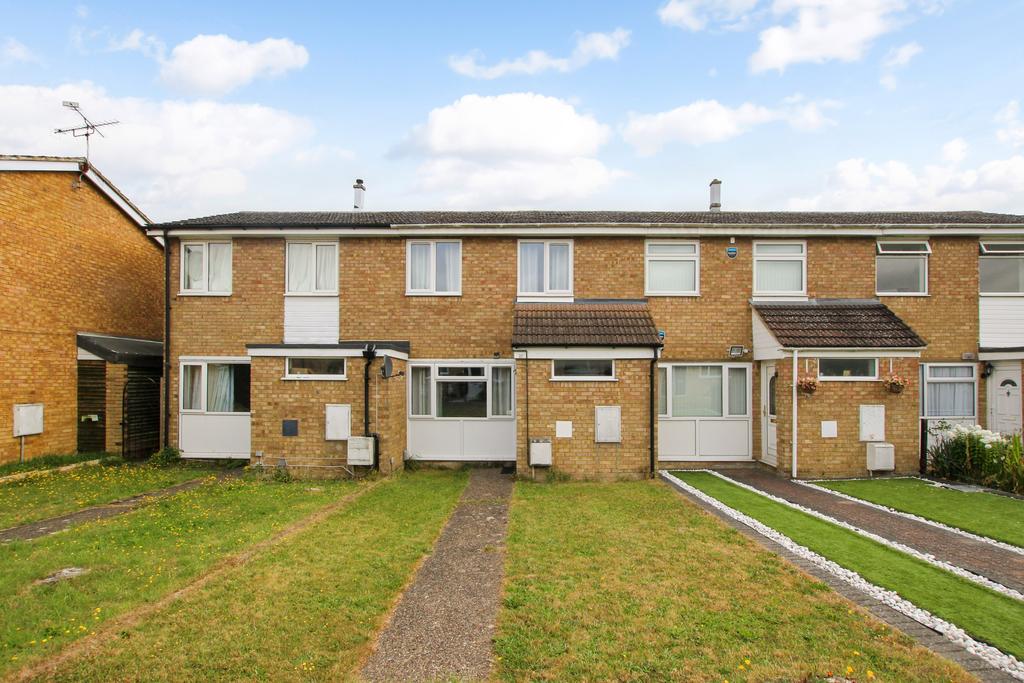Dunstable LU5 2 bed terraced house - £1,250 pcm (£288 pw)