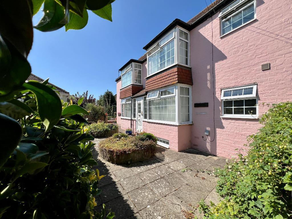 Church Path, Deal, Kent, CT14 9TH 4 bed detached house - £400,000