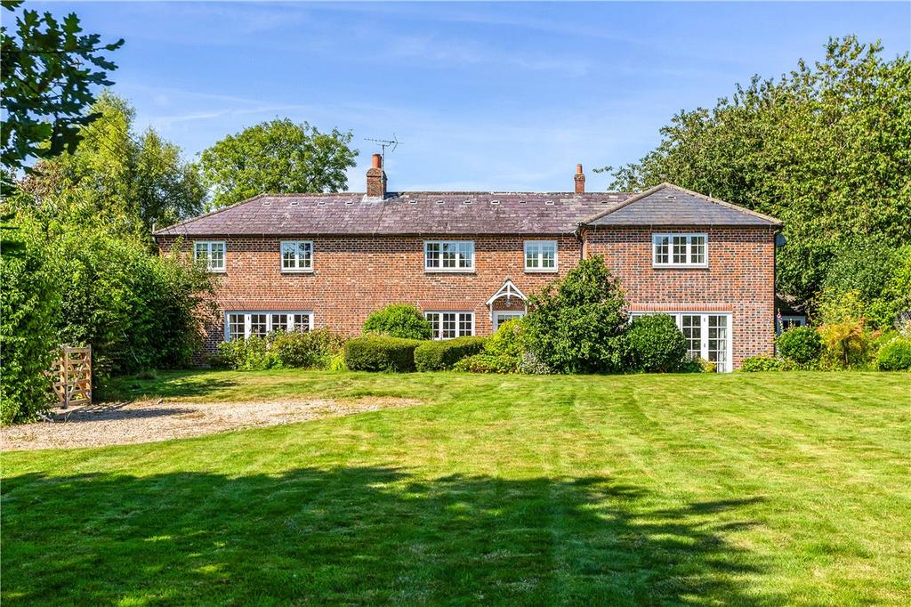 Cuckoo's Knob, Wootton Rivers... 4 bed detached house for sale - £1,000,000