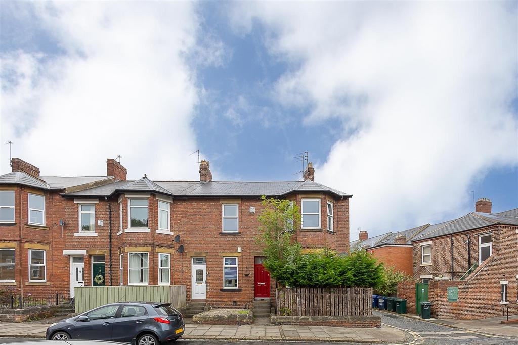 Audley Road, South Gosforth... 3 bed flat - £210,000