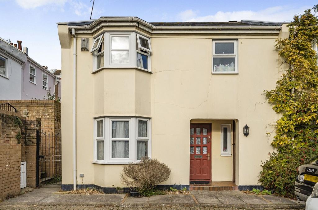 Marlborough Mews, Brighton, East... 3 bed semi-detached house for sale ...