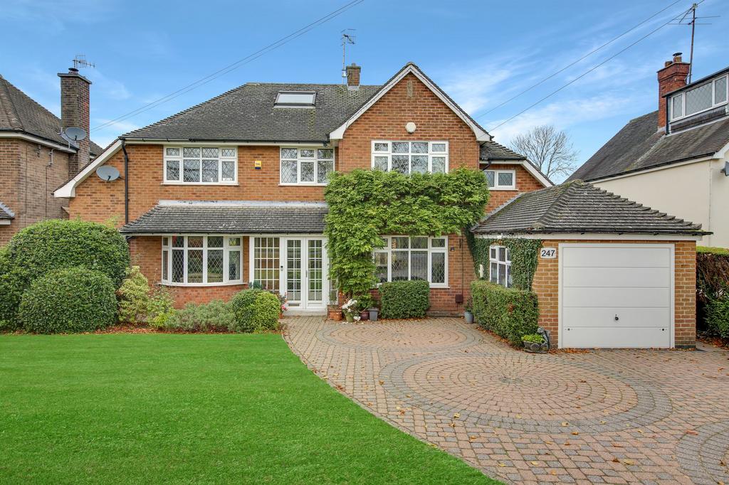 Walton Back Lane, Chesterfield S42 4 bed detached house for sale - £625,000
