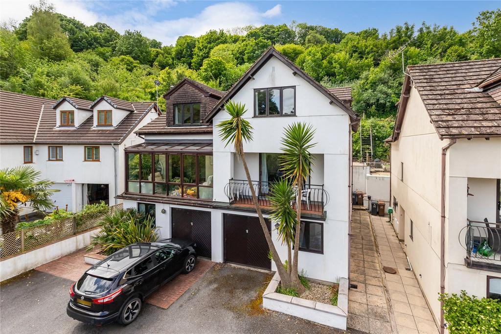 Victoria Heights, Dartmouth, Devon, TQ6 4 bed semi-detached house - £ ...