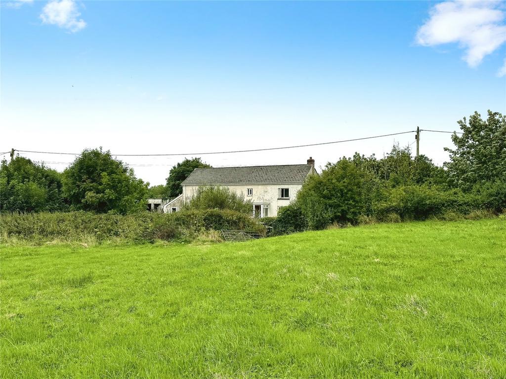 Holsworthy, Devon 3 bed detached house for sale - £450,000