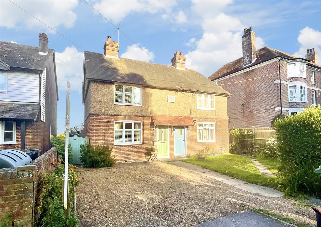 The Street, Appledore, Ashford, Kent 3 bed semi-detached house - £450,000