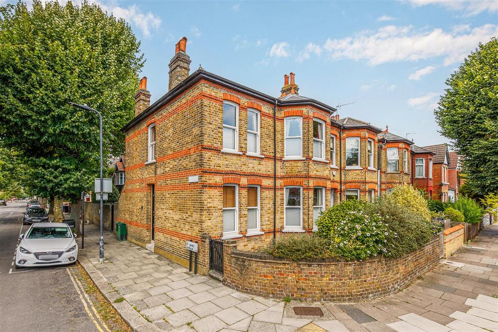 Regina Road, London 4 bed semi-detached house for sale - £1,100,000