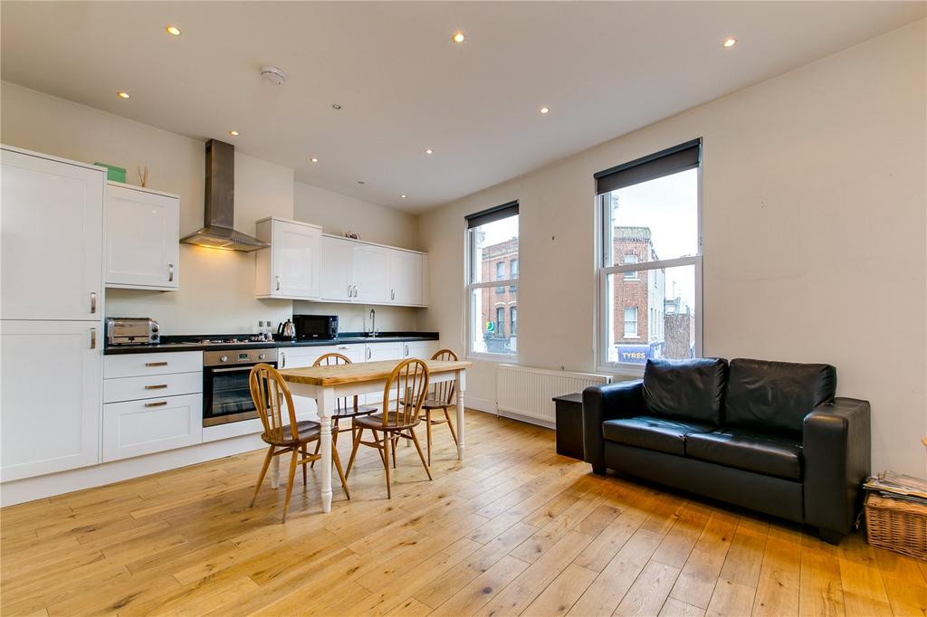 Fulham Road, London SW6 2 bed apartment - £695,000