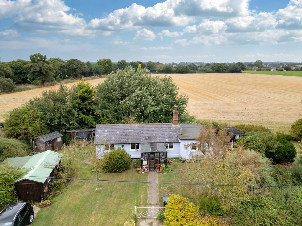 The Street, Stoke Ash 2 bed detached bungalow - £230,000
