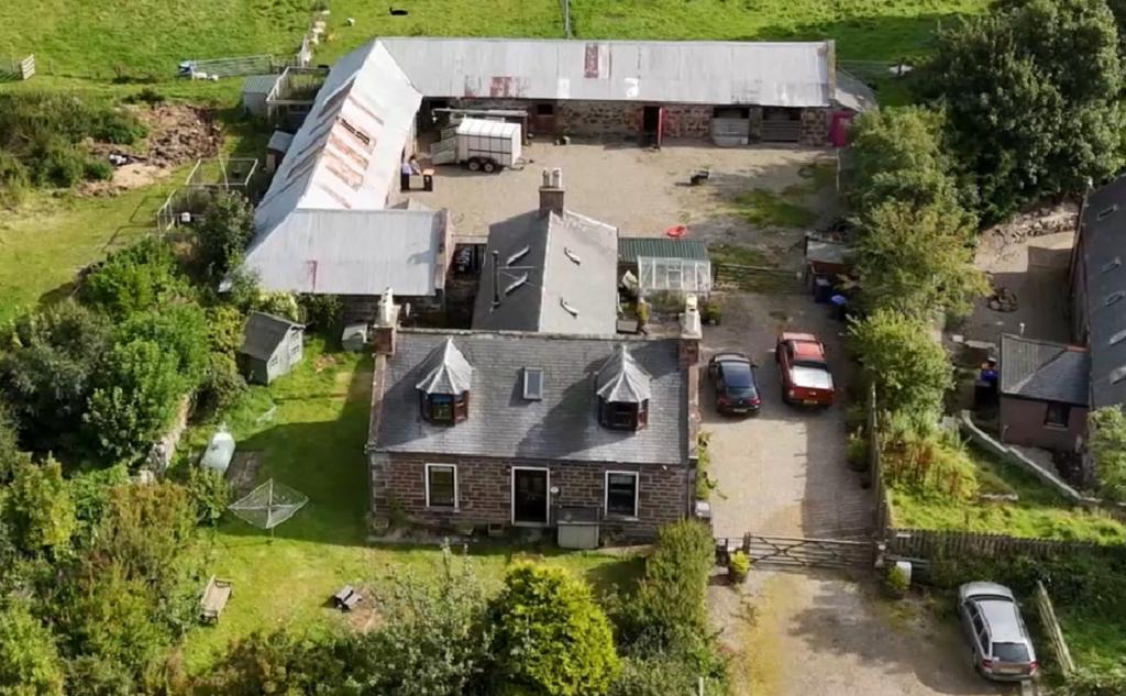 Turriff AB53 4 bed farm house for sale - £325,000
