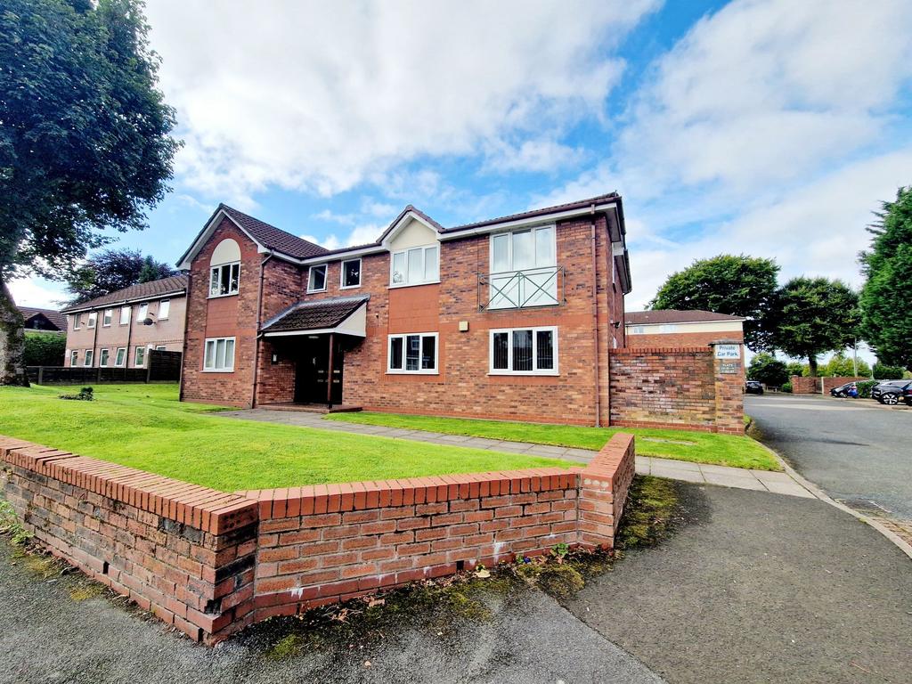 Oak Bank, Bury New Road, Prestwich 2 bed flat - £1,050 pcm (£242 pw)