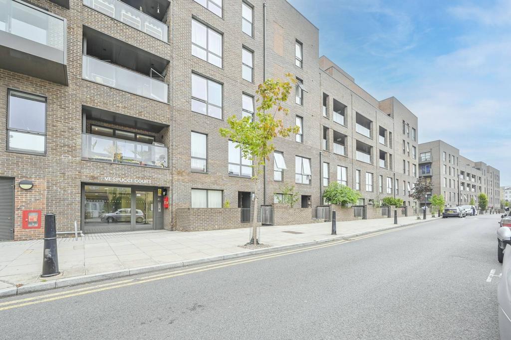 Limehouse E14, Tower Hamlets, LONDON... 1 bed flat - £375,000