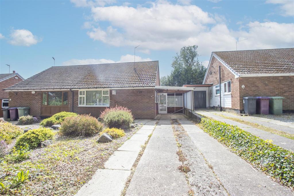 Station New Road, Old Tupton... 2 bed semi-detached bungalow - £179,950