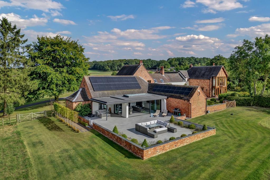 Old Birchwood Farm, Hoar Cross 5 bed detached house for sale - £2,450,000