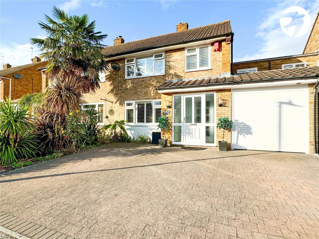 Salisbury Avenue, Swanley, Kent, BR8 4 bed terraced house for sale - £ ...