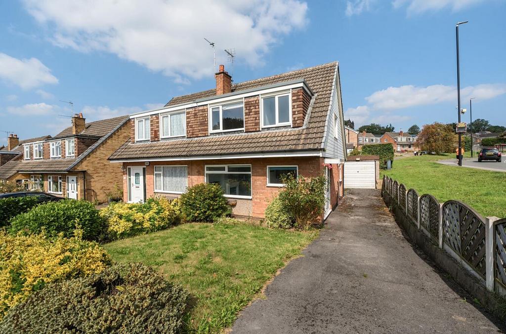 Hall Park Avenue, Horsforth, LS18 3 bed semi-detached house - £325,000