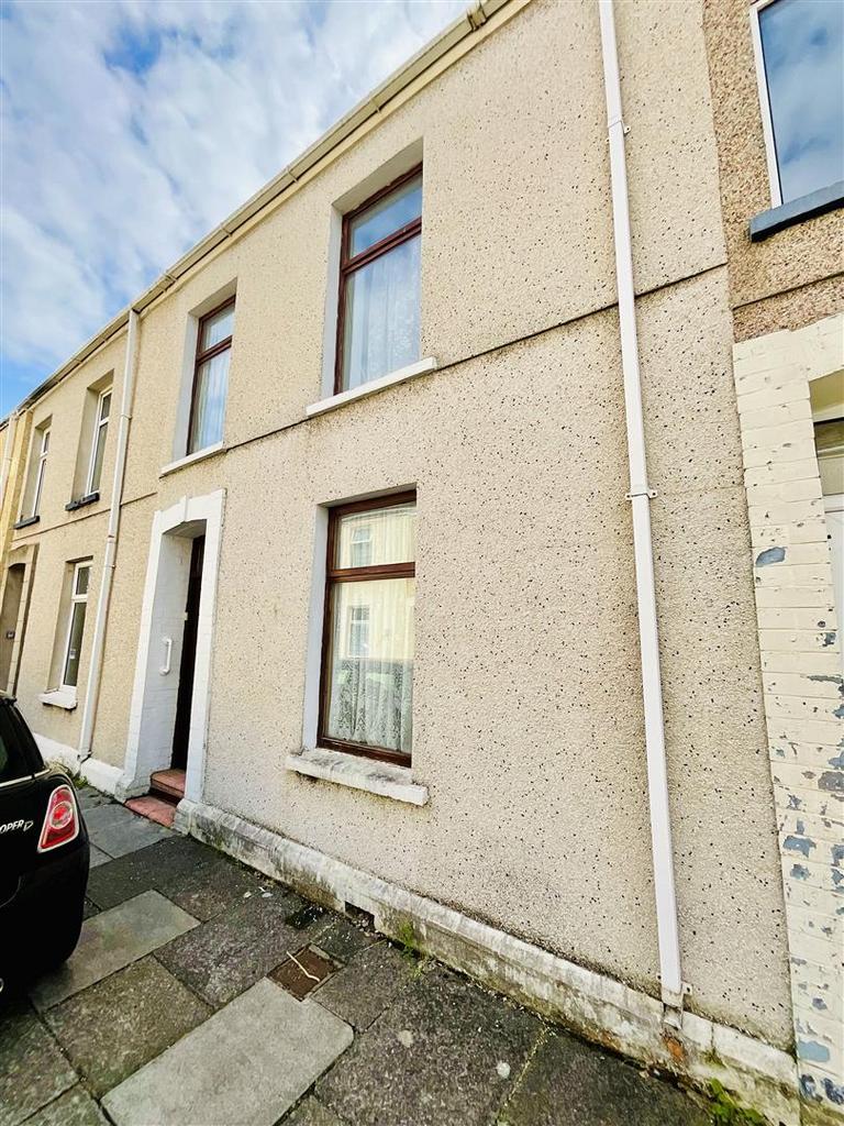 Delabeche Street, Llanelli 3 bed terraced house - £99,995