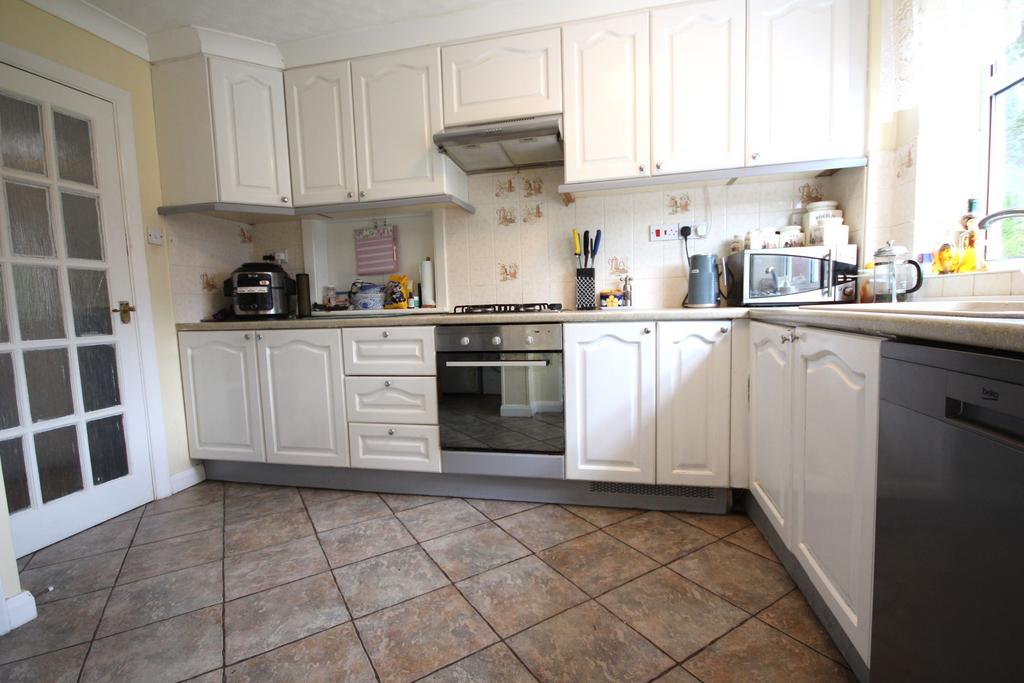 Chiltern Drive, Spalding 3 bed detached house for sale - £280,000