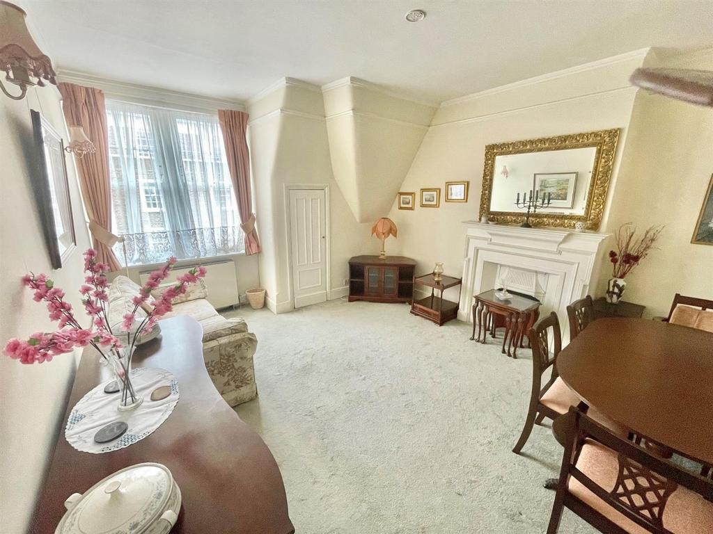 Great Smith Street, London SW1P 1 bed flat for sale - £525,000