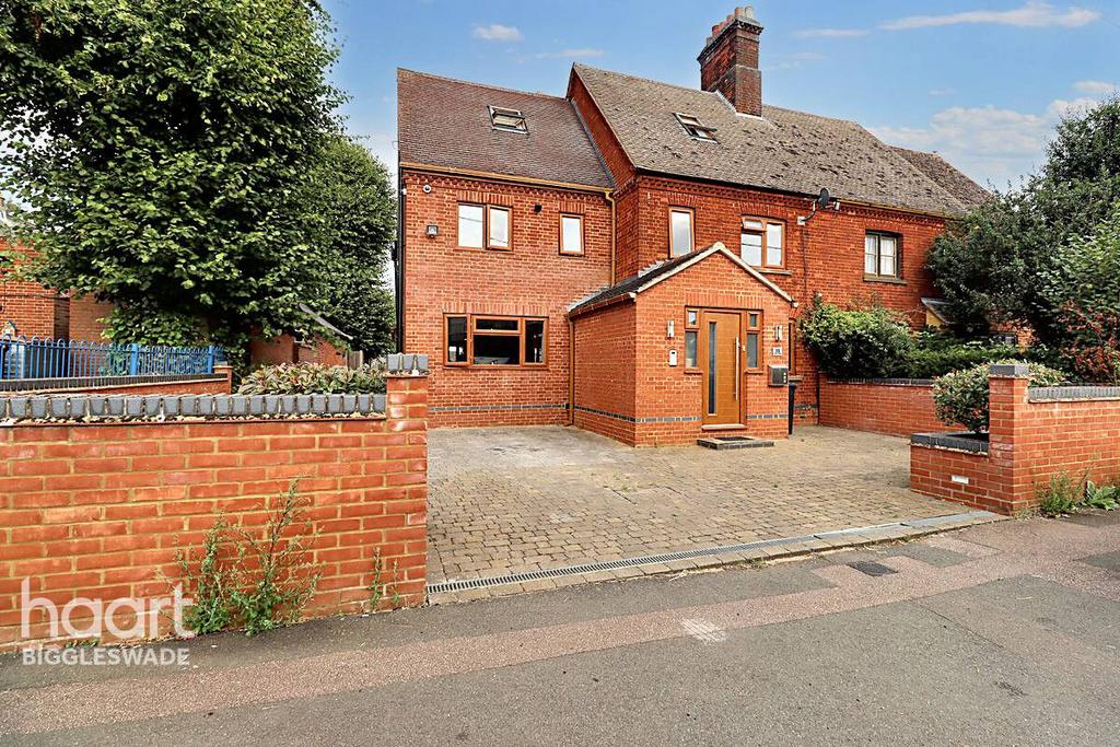 Potton Road, Everton, Sandy 7 bed semi-detached house for sale - £700,000