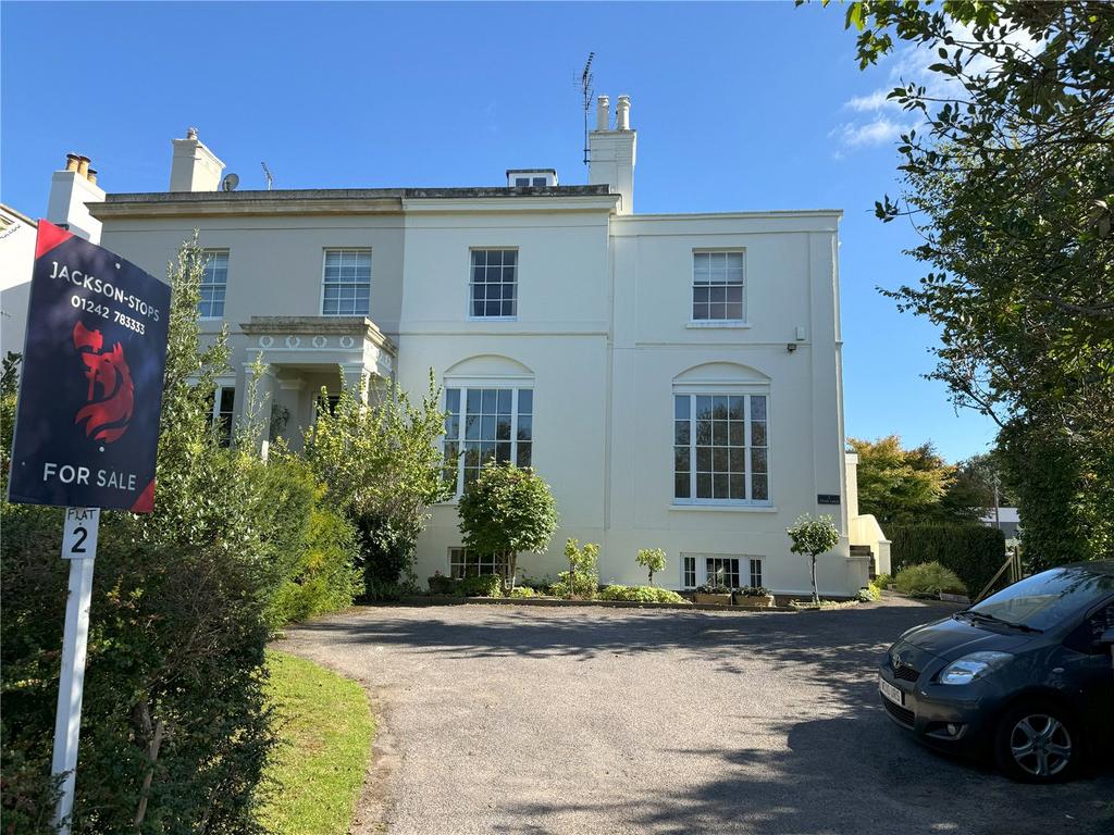 Tivoli Road, Cheltenham GL50 1 bed apartment - £299,950