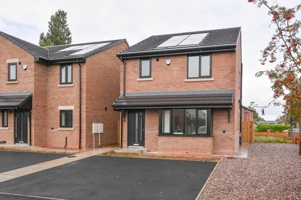 Orrell Hall Close, Orrell, Wigan, WN5... 3 bed detached house - £235,000