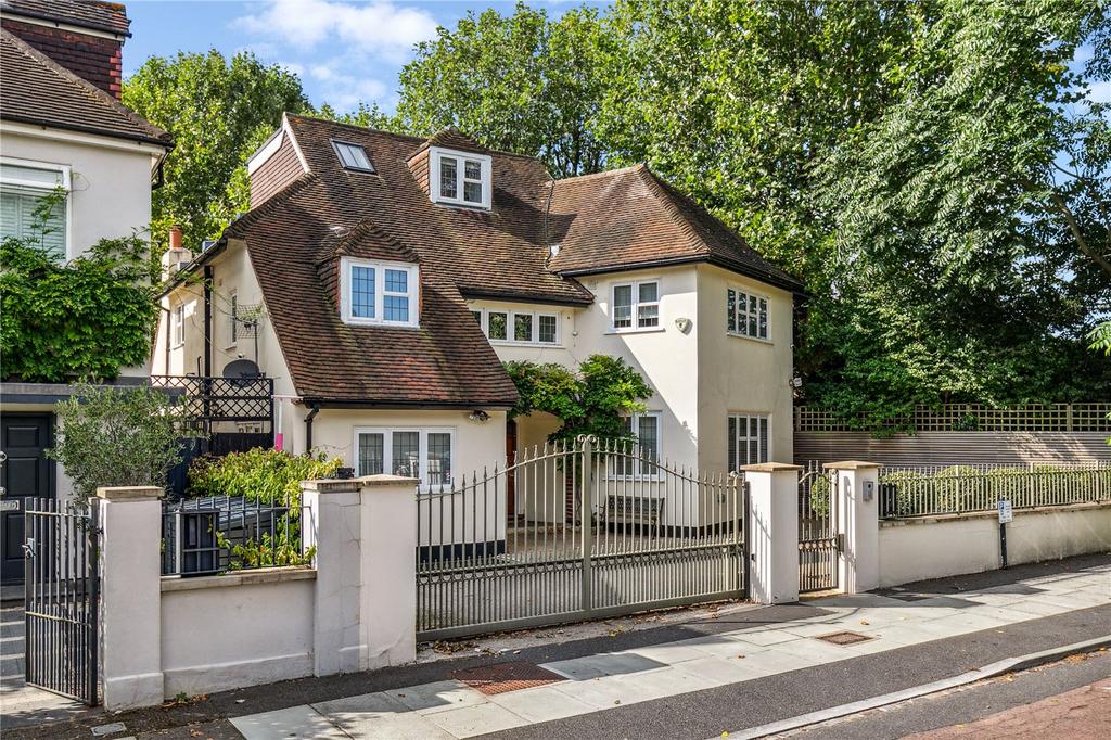 Parke Road, Barnes, London, SW13 5 bed detached house for sale - £3,850,000