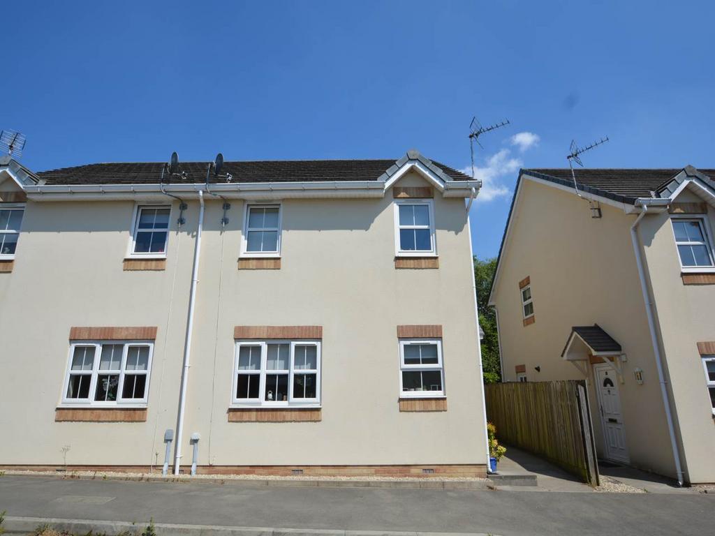 Manmoel Road, Croespenmaen NP11 3 bed semi-detached house - £239,995