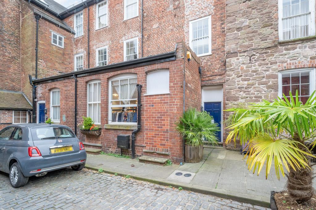 Quality Square, Ludlow 1 bed flat for sale - £109,950