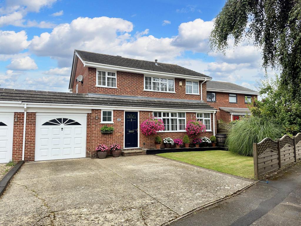Foxhayes Lane, Langley, SO45 4 bed detached house for sale - £475,000