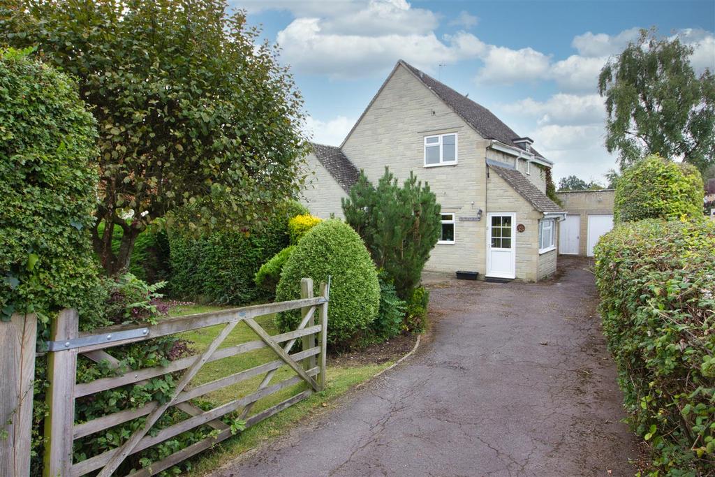 Wendy House, Sawyers Hill, Minety... 3 bed house - £450,000