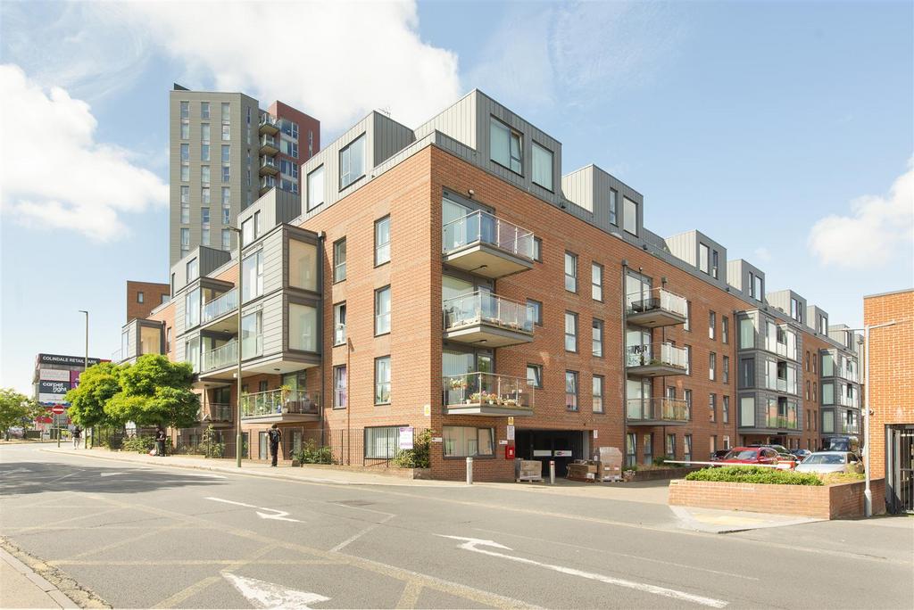 Zenith Close, London 2 bed apartment - £410,000