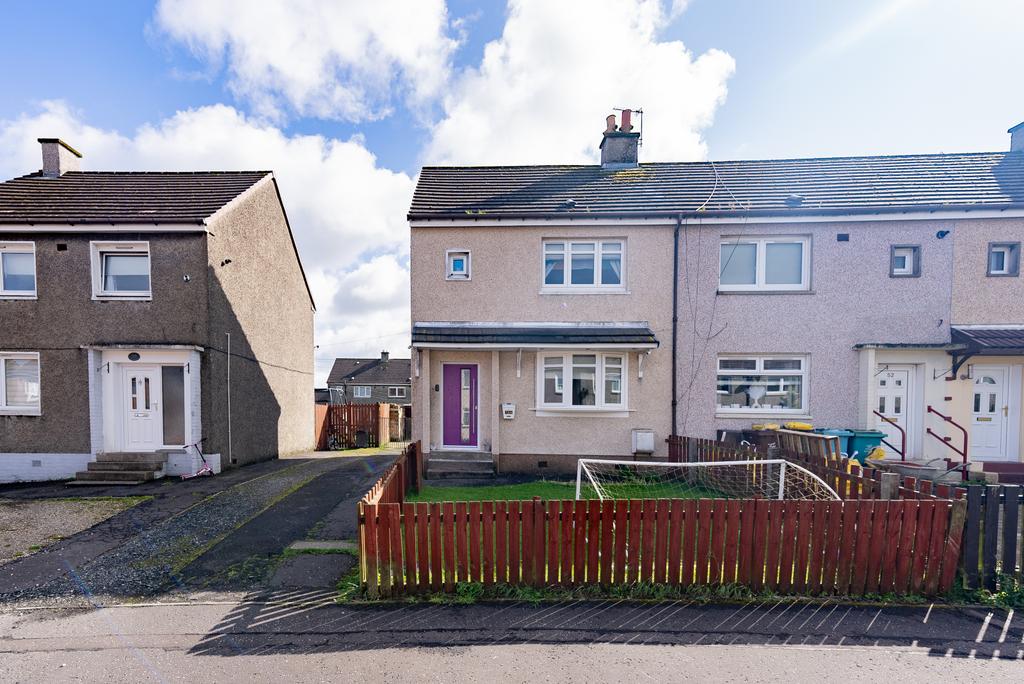 Inverkip Drive, Shotts, ML7 2 bed end of terrace house - £105,000