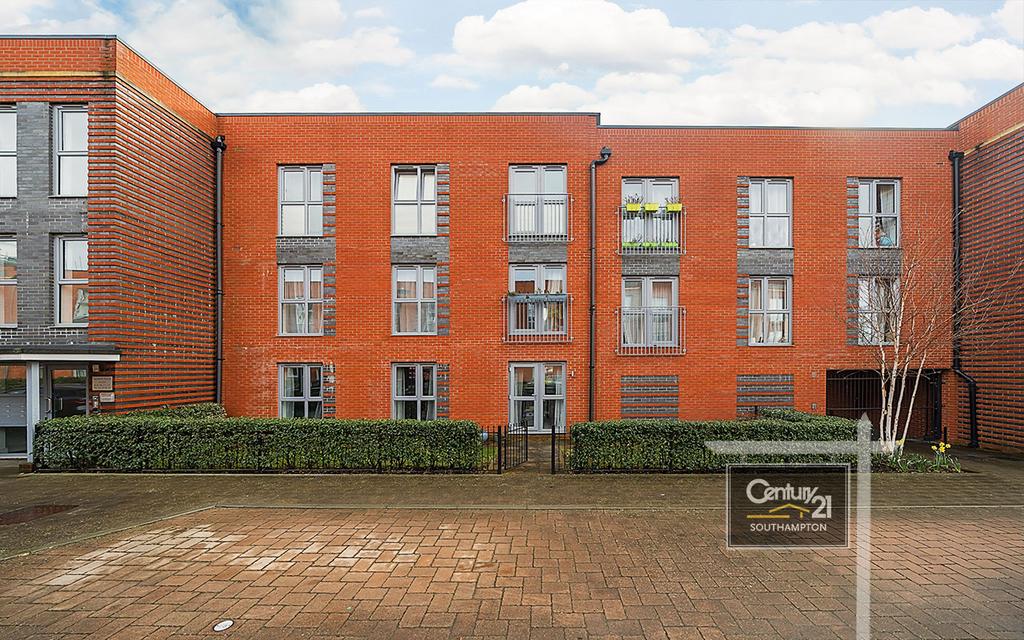Meridian Way, SOUTHAMPTON SO14 2 bed flat - £1,425 pcm (£329 pw)