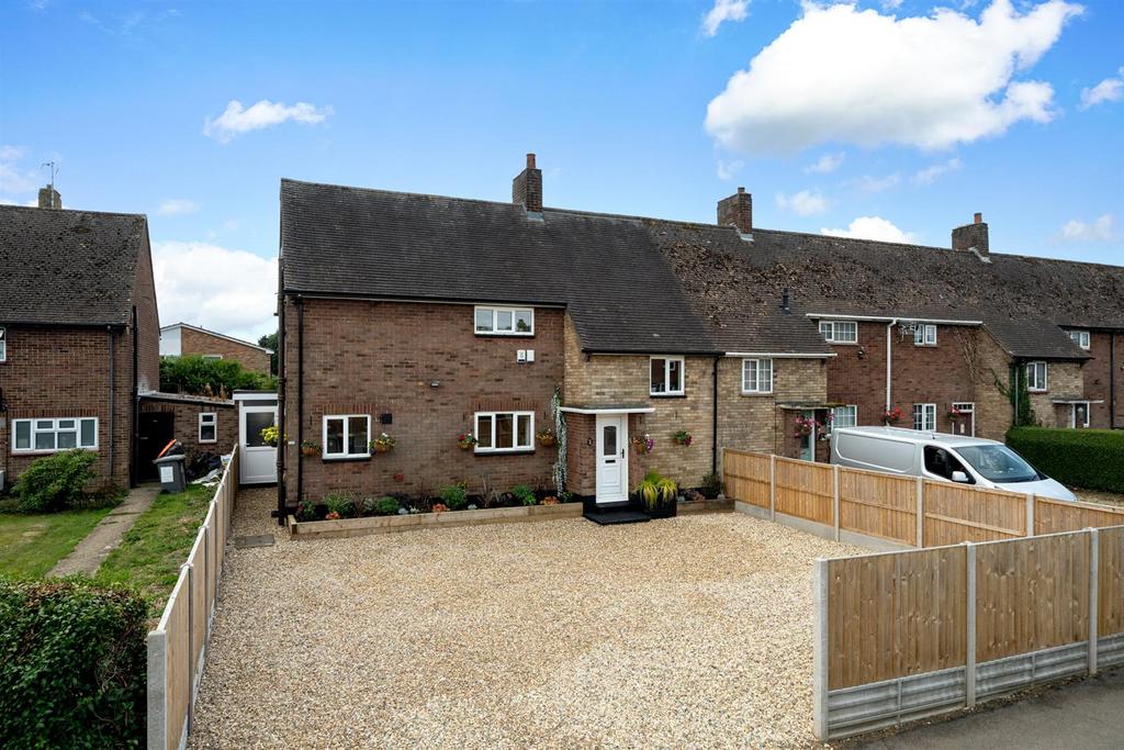 Common Road, Kensworth, Bedfordshire... 3 bed end of terrace house - £ ...