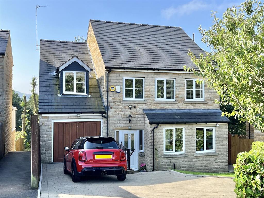 West End Way, Broadbottom, Hyde 5 bed detached house - £650,000