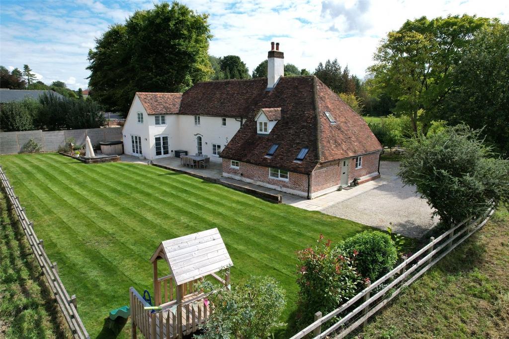The Old Manor House, Overton... 4 bed detached house for sale - £1,200,000