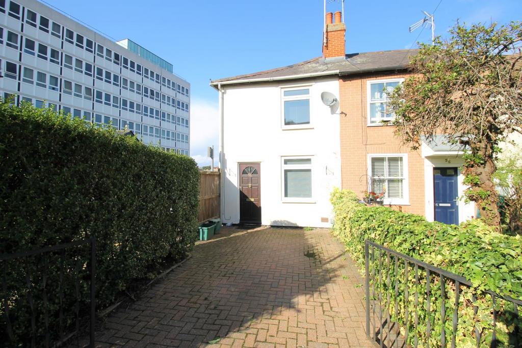 South Street, Colchester CO2 2 bed terraced house - £1,050 pcm (£242 pw)
