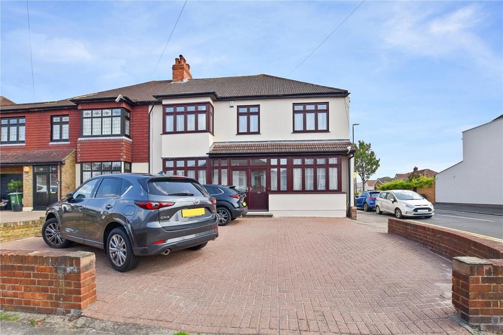 Brampton Road, Bexleyheath, DA7 5 bed semi-detached house for sale - £ ...