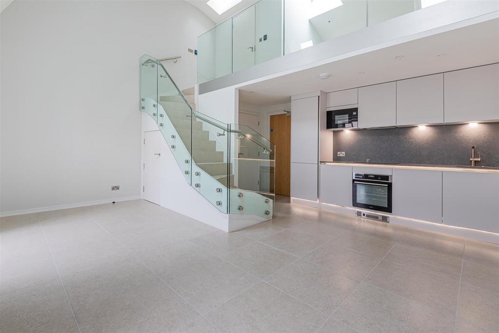 Wesley Lane, Cardiff CF10 1 bed apartment - £1,650 pcm (£381 pw)