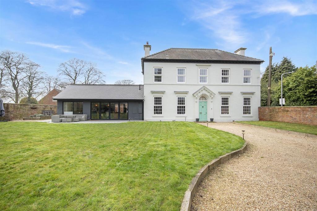 Blyth Road, Ranskill, Retford 5 bed manor house - £2,500 pcm (£577 pw)