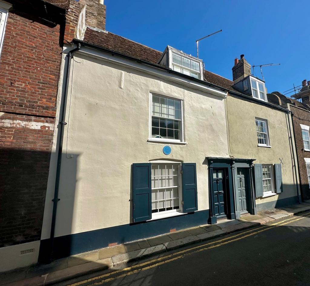 Middle Street, Deal, Kent, CT14 3 bed terraced house for sale - £645,000