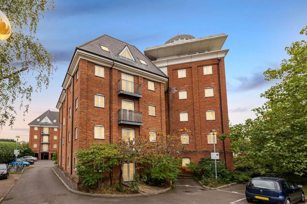 Hardie's Point, Colchester 2 bed apartment for sale - £160,000