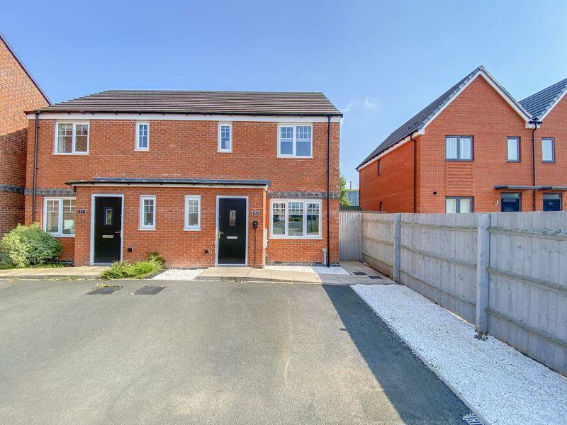 Goodwood Drive, Wolverhampton 3 bed semi-detached house - £225,000