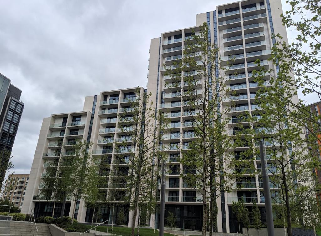 3 Elvin Gardens, Wembley, London, HA9... 1 bed apartment - £360,000