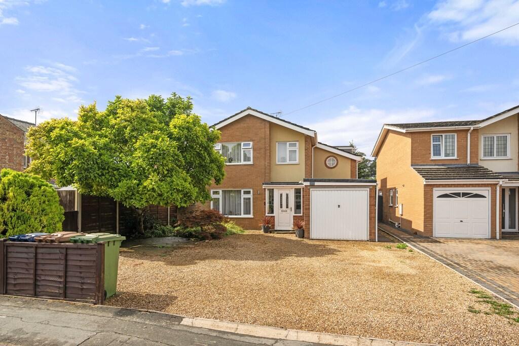 Ramnoth Road, Wisbech, PE13 2SN 4 bed detached house - £300,000